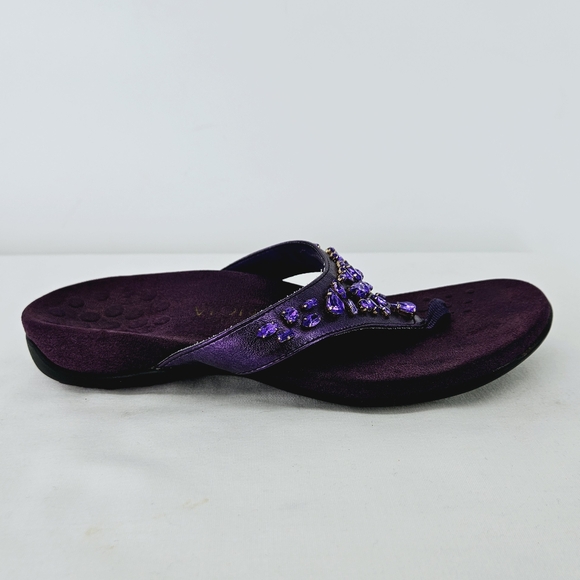 Vionic | Shoes | Vionic Toepost Orthotic Sandal In Purple Rhinestone ...